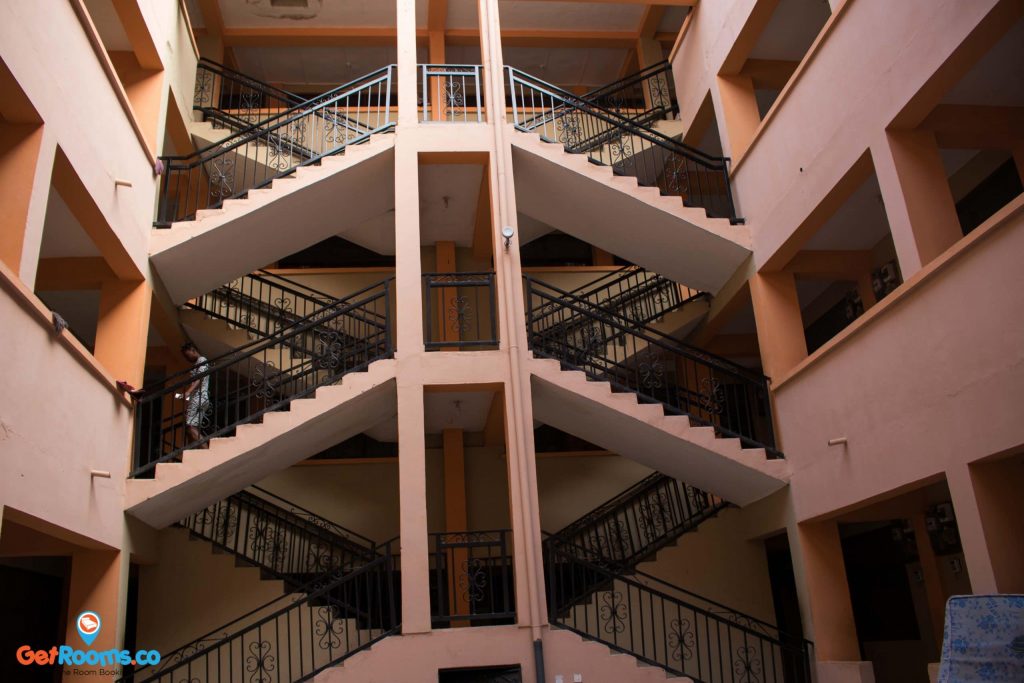 Morning Star Hostel - Kumasi - GetRooms